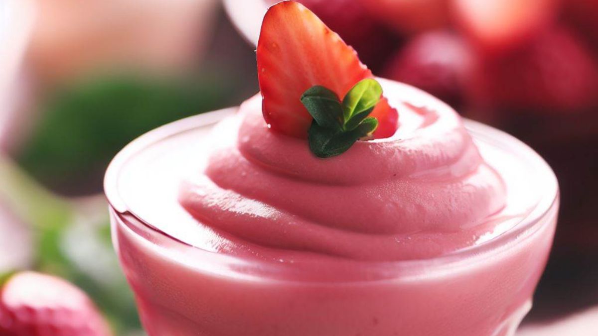 Como fazer mousse de morango: Veja receitas feitas com a fruta! - Blog ...