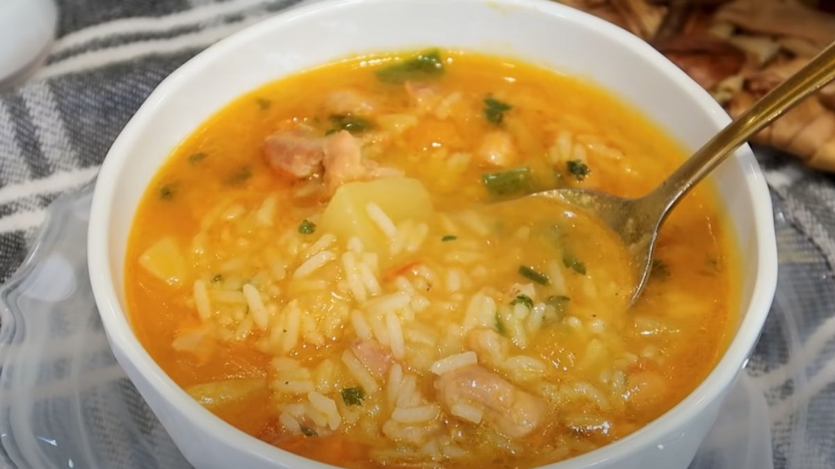 Como fazer canja de galinha: Receita completa! - Blog Vale Saúde